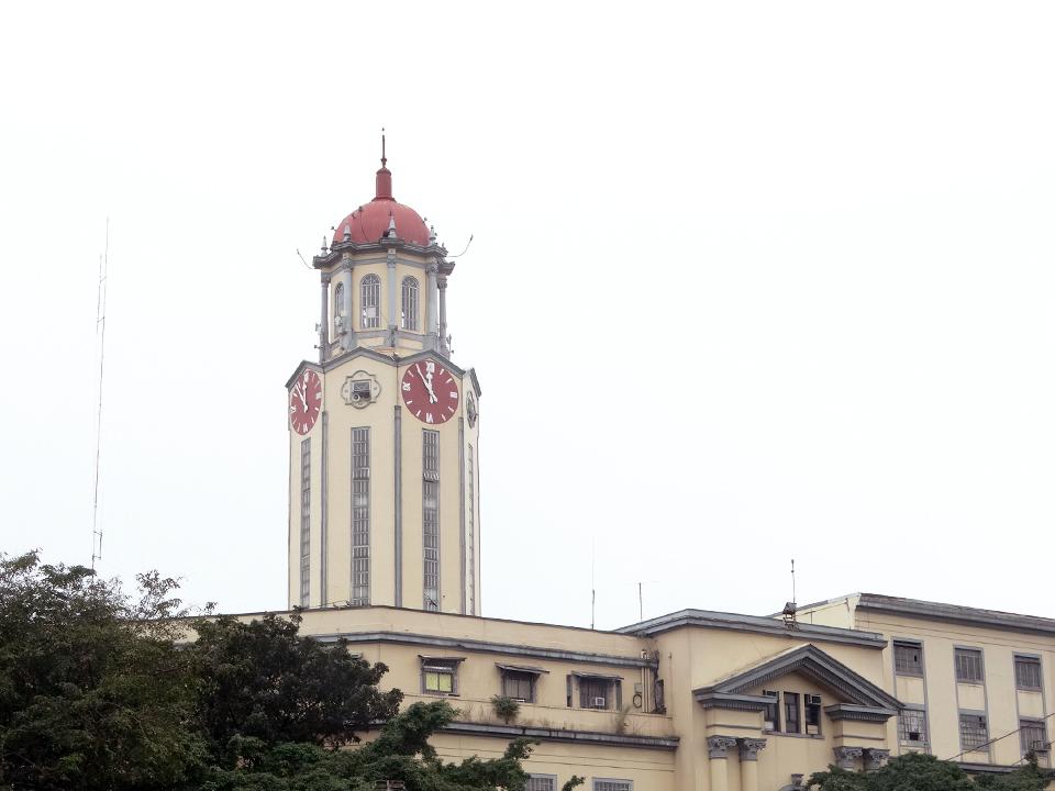 Senior citizen kinikilan ng nagpakilalang mga tauhan ng Manila City ... Senior citizen kinikilan ng nagpakilalang mga tauhan ng Manila City ...