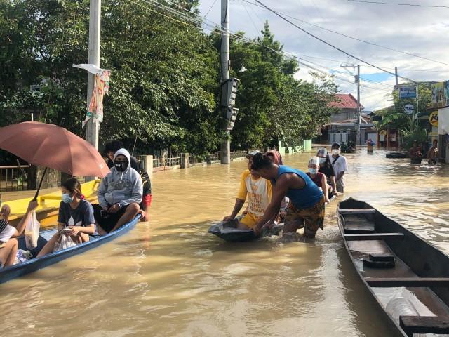 San Simon Pampanga Residents Blame Dams For Flooding