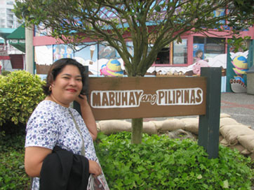 Filipino markers in Canada | GMA News Online