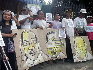 Health workers learn sign language to communicate better with hearing ...