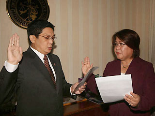 De Lima: NBI chief Gatdula to be replaced | GMA News Online