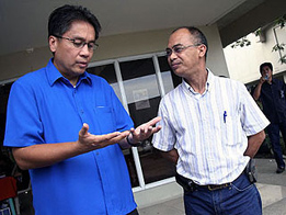 Robredo aide under neuro observation — Secretary Roxas | GMA News Online
