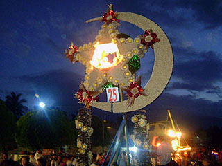 Unang parol sa Pinas | GMA News Online