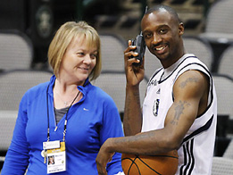 NBA: 'The Jet' Jason Terry lands in Boston | GMA News Online