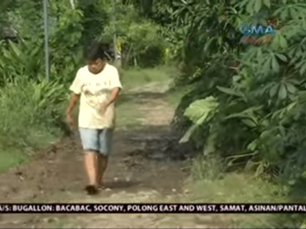 Balitang Amianan: Maputik na Daan sa Isang Barangay, Inireklamo ... Balitang Amianan: Maputik na Daan sa Isang Barangay, Inireklamo ...