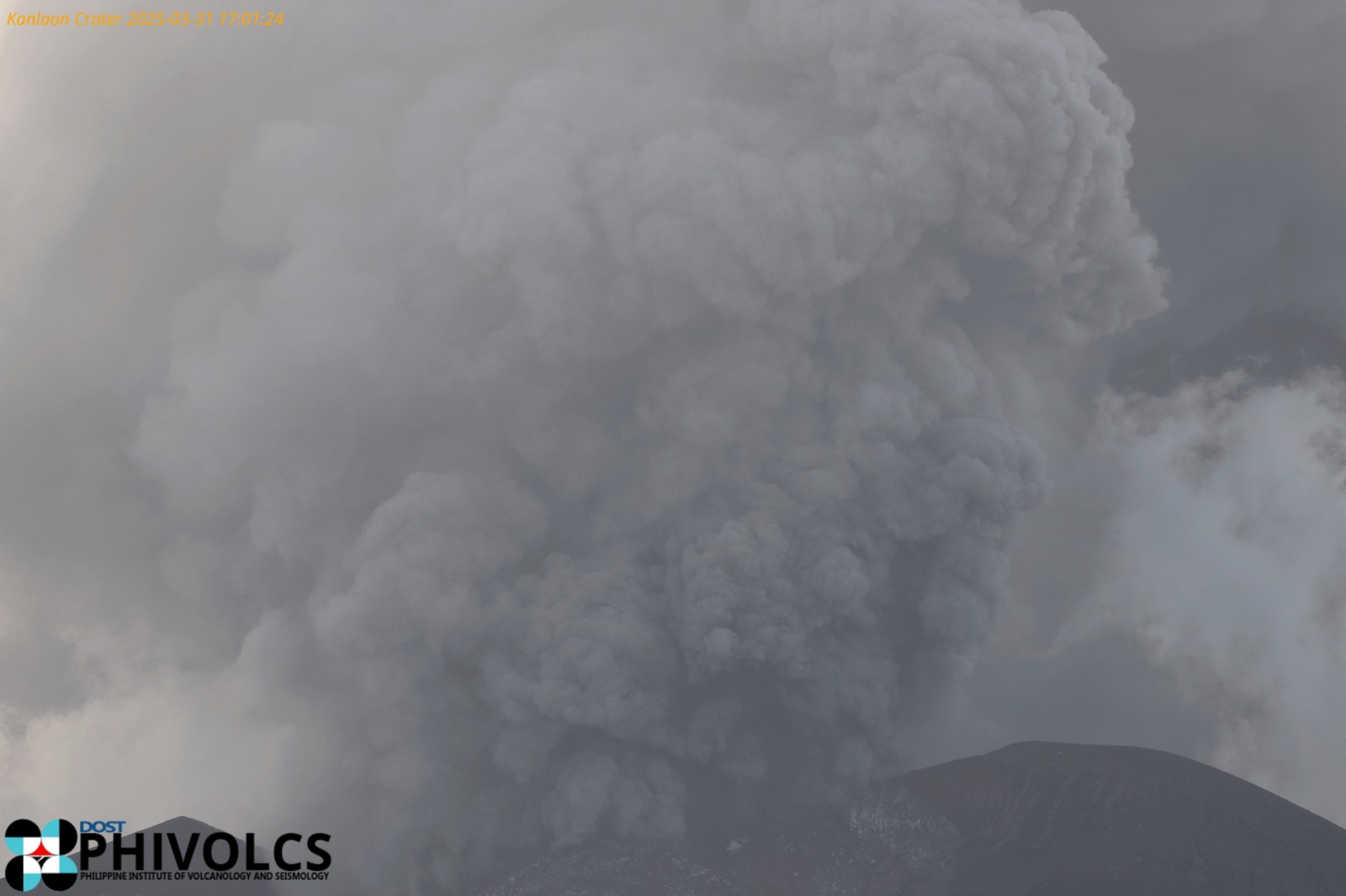 Over 20 volcanic quakes recorded on Kanlaon Volcano