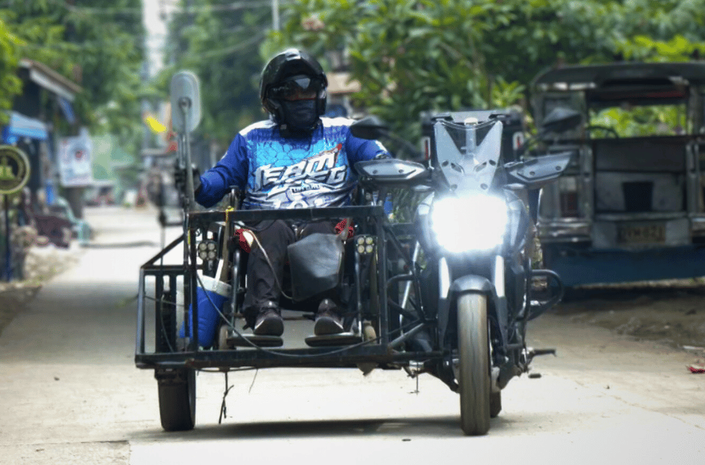 PWD rider inspires in Lipa City