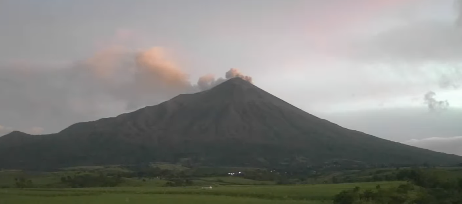 5 volcanic quakes logged on Mt. Kanlaon in Negros Island
