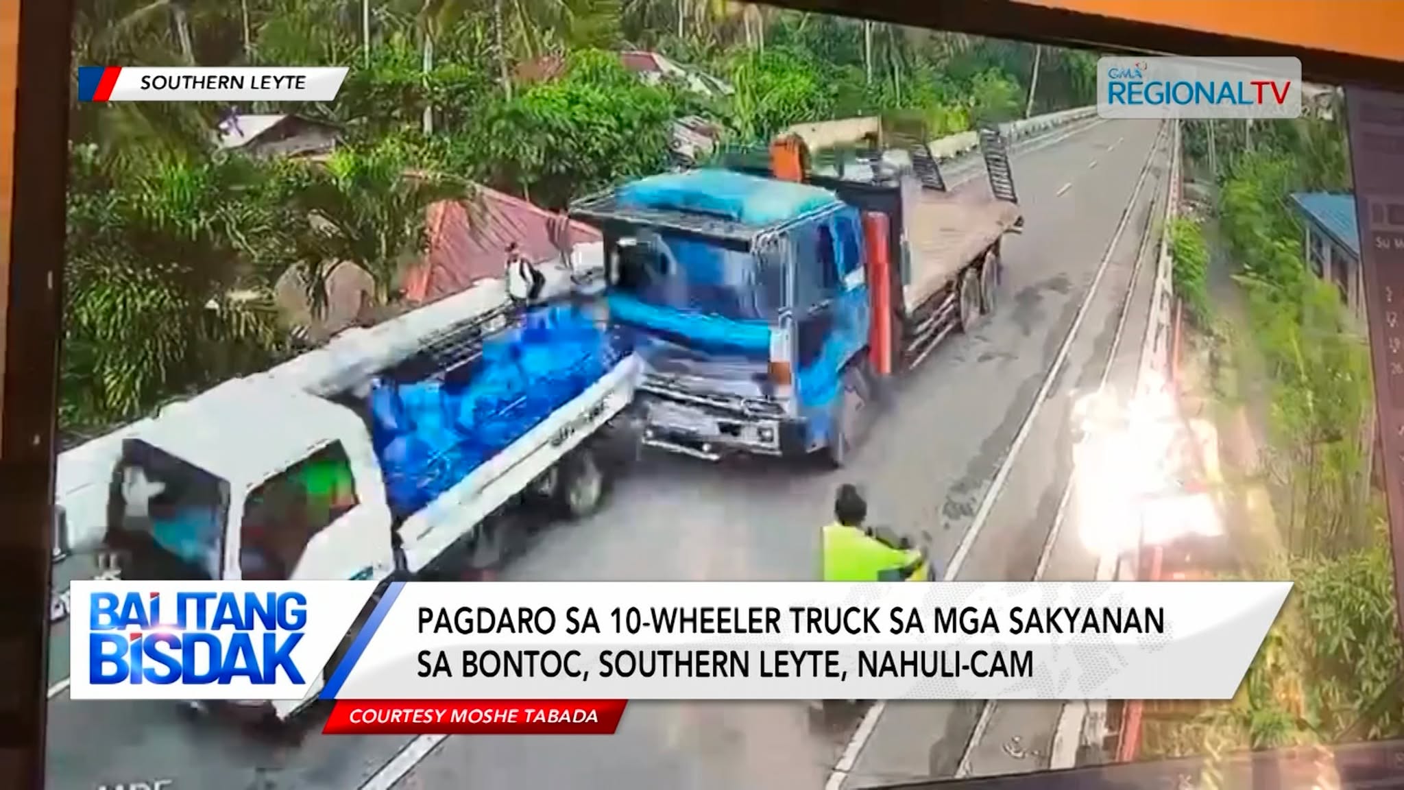Pagdaro sa 10-wheeler truck sa mga sakyanan sa Southern Leyte, nahuli-cam