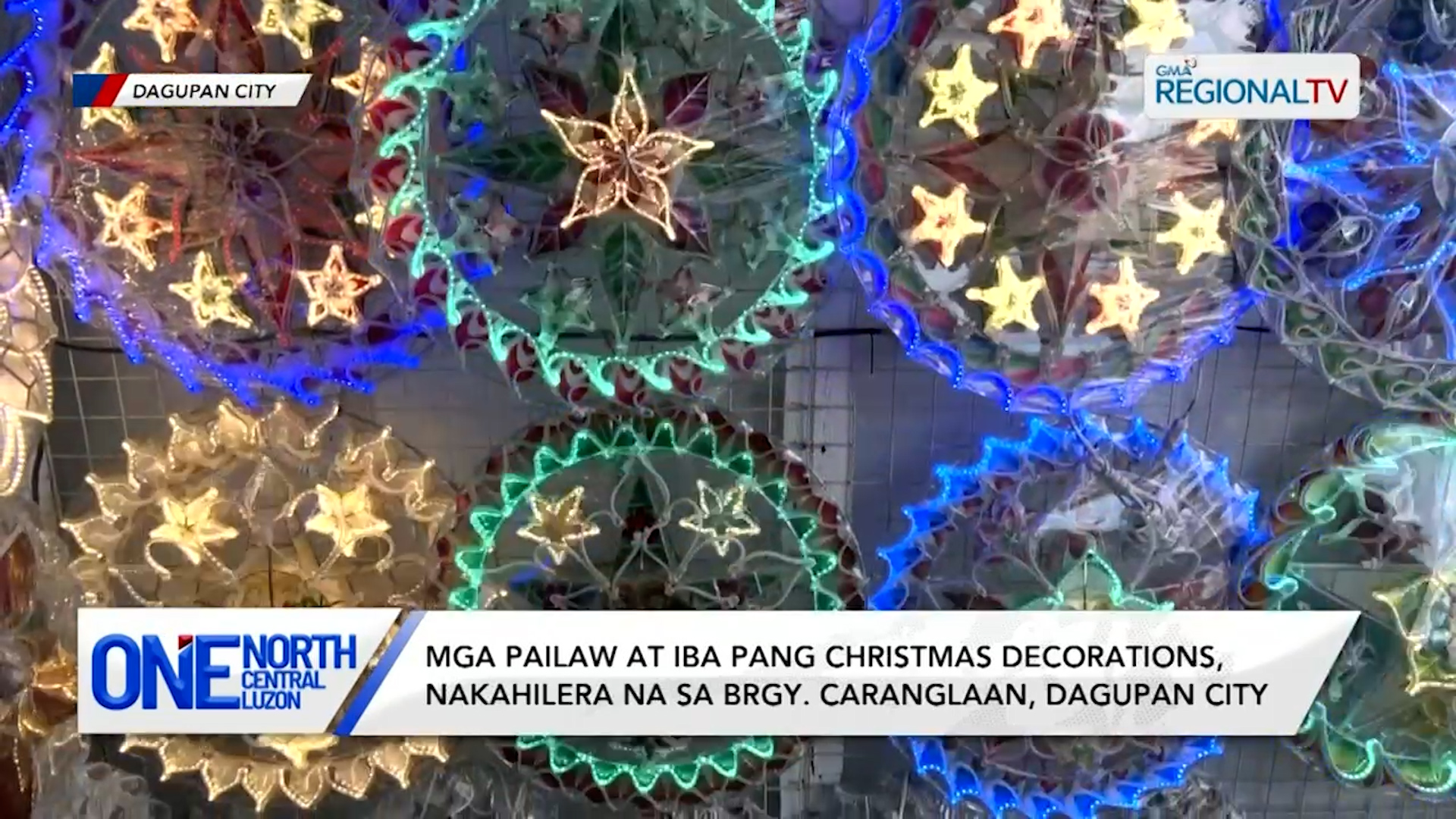 Mga pailaw at iba pang Christmas decor, nakahilera na sa Brgy ...