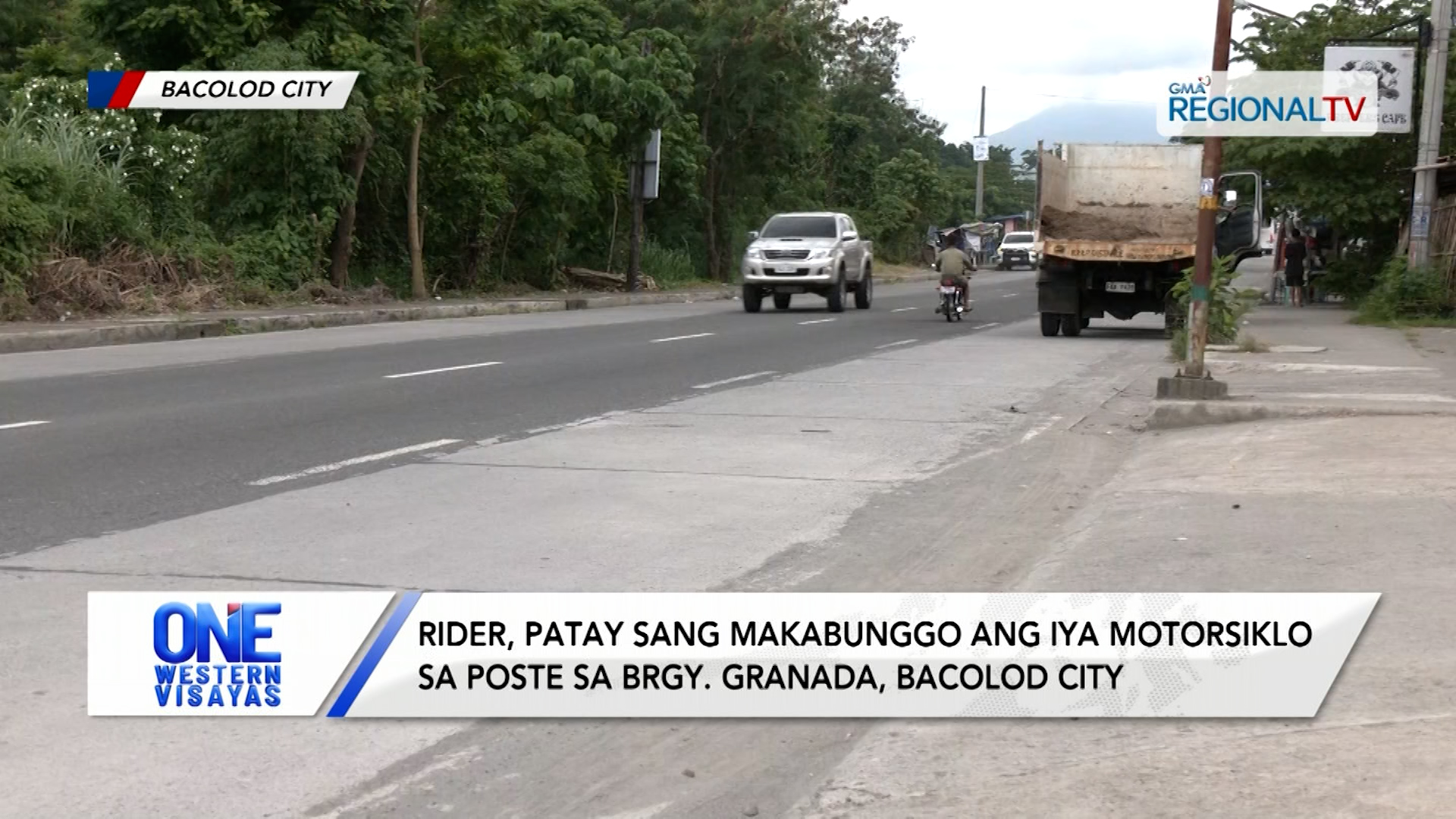 Rider, nagtaliwan sang makabunggo ang iya motorsiklo sa poste sa Bacolod City | One Western Visayas