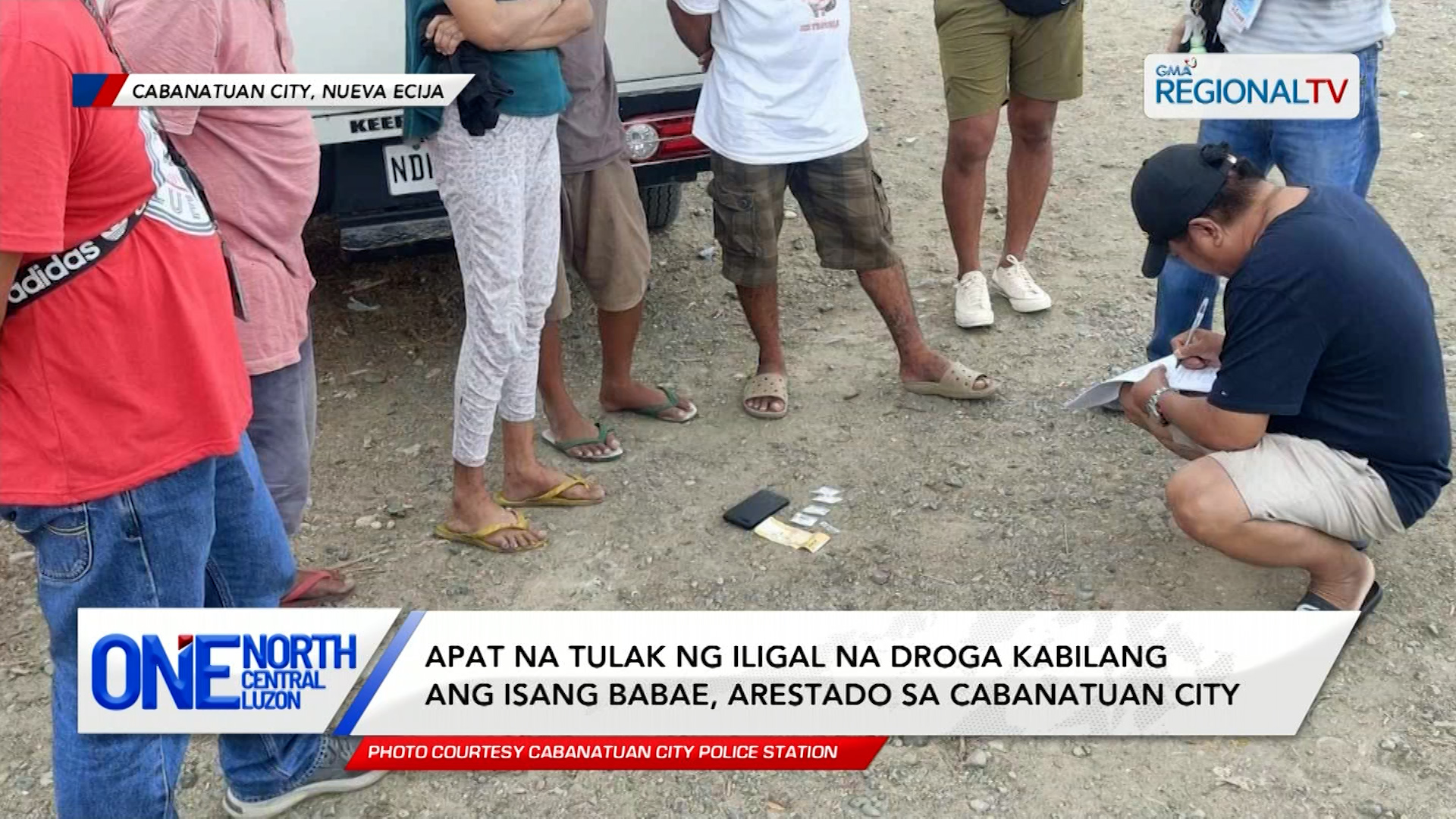 Apat na tulak ng iligal na droga kabilang ang isang babae, arestado