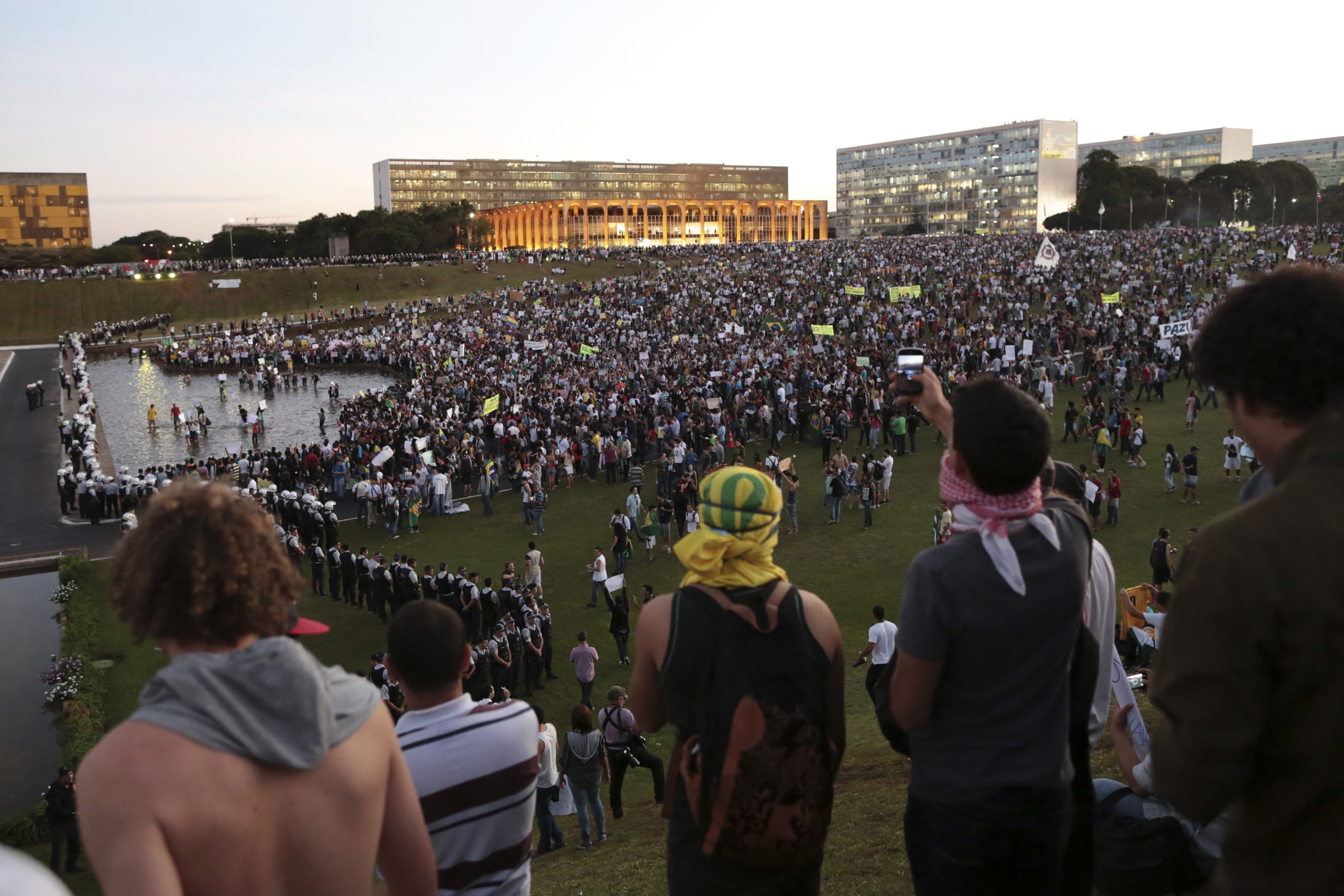 Brazilian unions flex muscle in attempt to lead protest movement | GMA ...