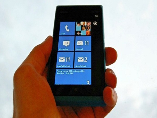 How are you feeling? Microsoft's mood-sensing smartphone can tell | GMA ...