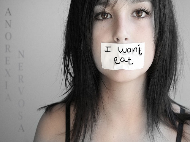 Social media may feed anxieties of women with eating disorders | GMA ...