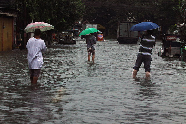 Floods hit quake-hit Bohol areas | GMA News Online
