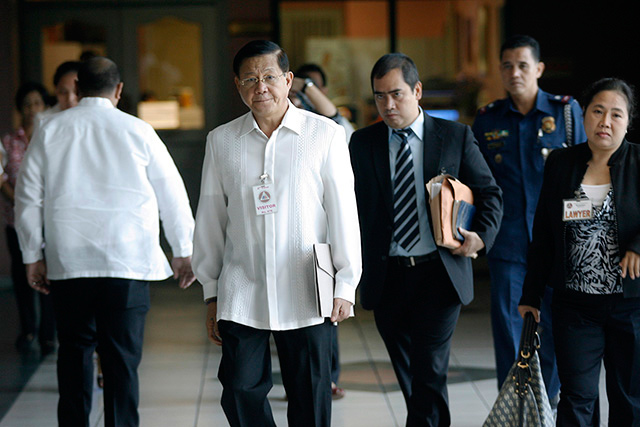 Sandiganbayan affirms ruling disallowing ex-PNP chief Razon, others to post bail | GMA News Online