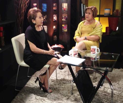 Sec. Leila de Lima ng DOJ sa hot seat ni Mareng Winnie | GMA News Online