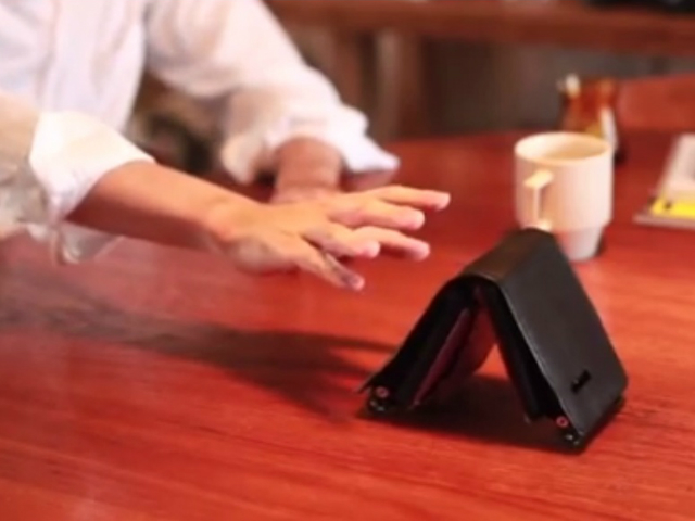 Japanese 'living wallet' helps you save money—by running away when you ...