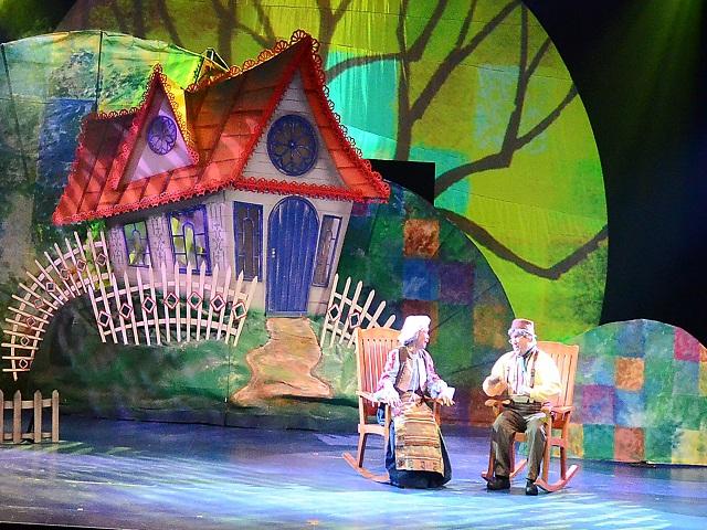 Theater heavyweights come out on top at Philstage Gawad Buhay Awards