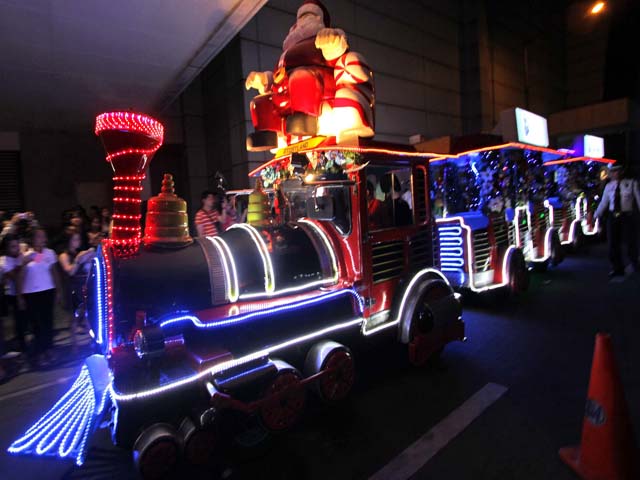 It finally feels like Christmas with the Grand Festival of Lights ...