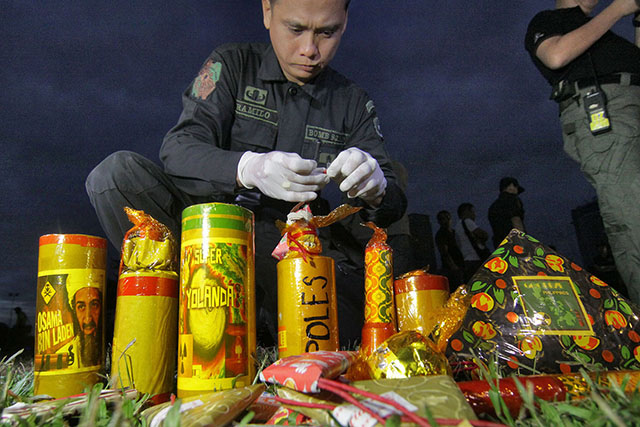 Super Yolanda Firecracker