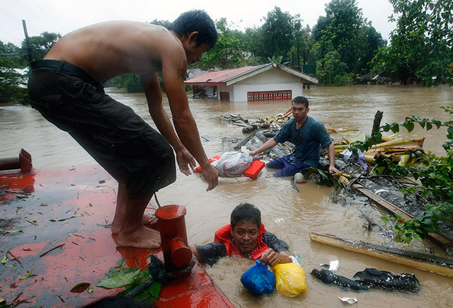 Cardinal Advincula asks for prayers for Agaton victims | GMA News Online