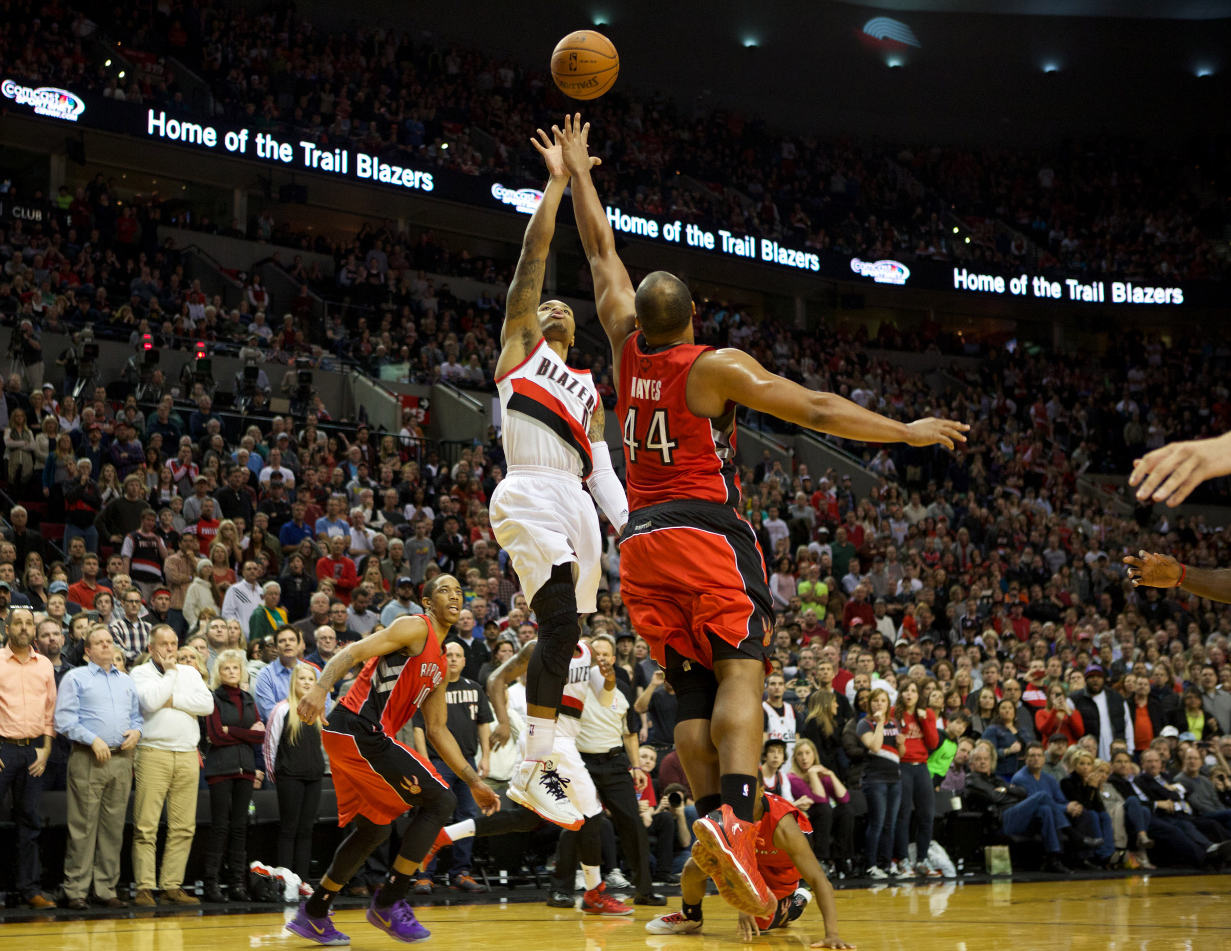 NBA: Matthews helps Blazers hold off Raptors | GMA News Online