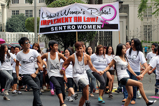 Groups ask SC to restore penal provisions of RH Law | GMA News Online