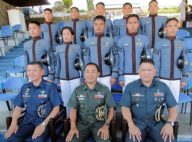 3 graduating PMA cadets get scholarships for military training in ...
