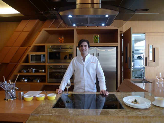 Chef Grant Gordon visits Manila | GMA News Online