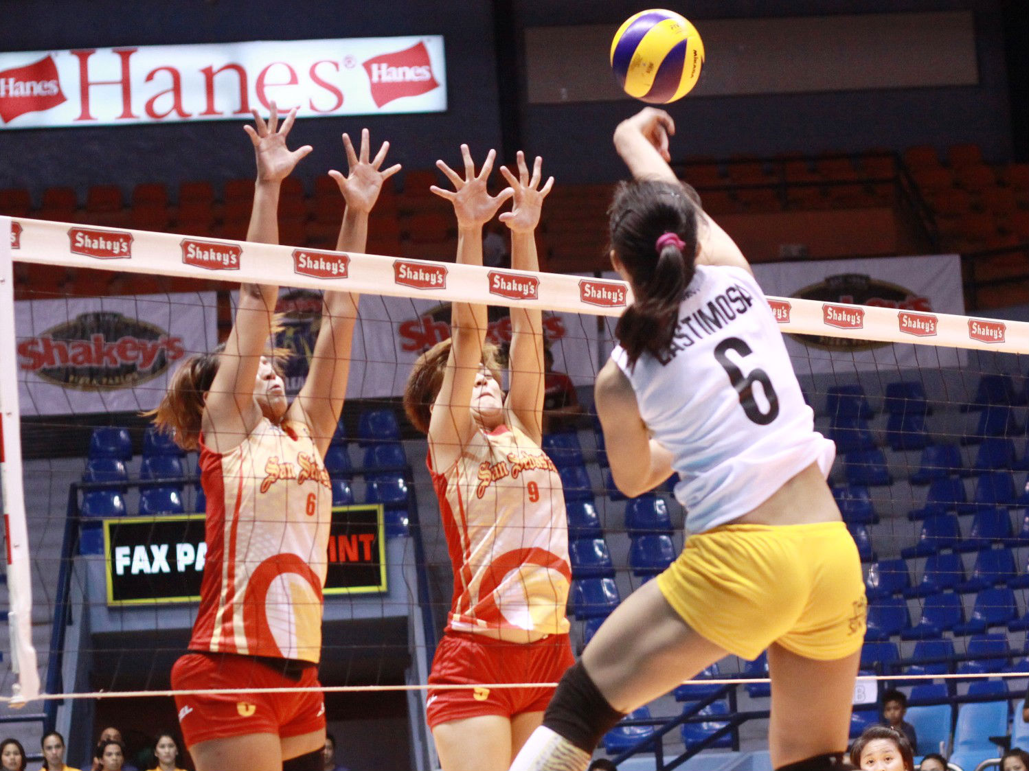 V-League: UST Tigresses climb to second place, maul SSC-R Lady Stags in ...