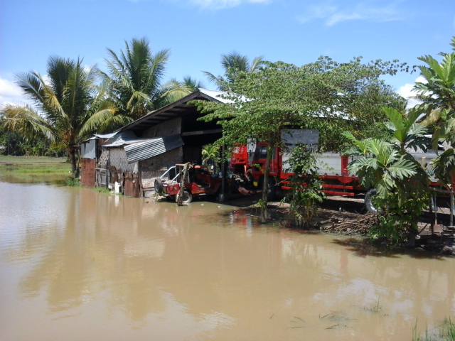 50 families in Davao evacuated due to flood | GMA News Online
