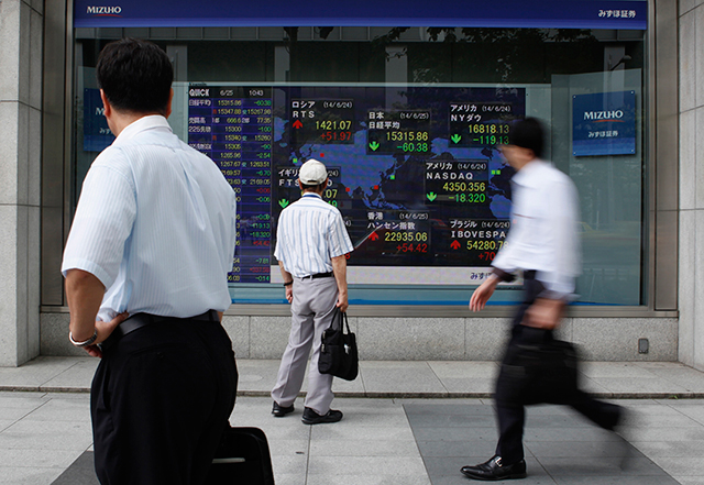 Asian shares win reprieve on China-US trade talk hopes | GMA News Online