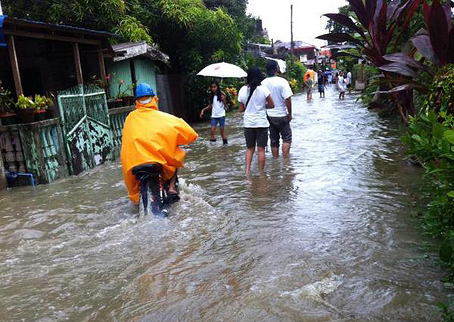 Flood fears prompt preventive evacuation in parts of Davao City | GMA ...
