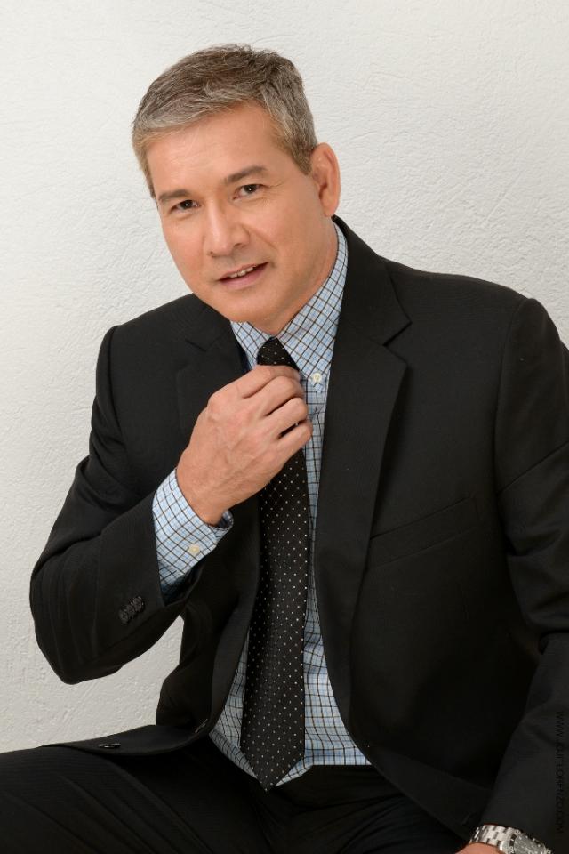 Ang 'Tunay na Buhay' ni Dennis Roldan