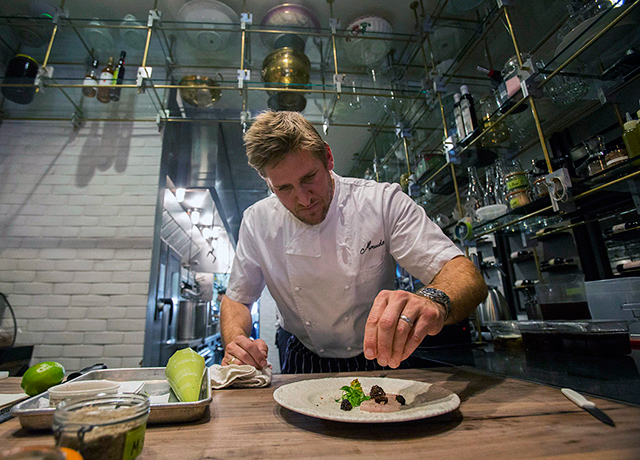 Aussie chef hits big time in Beverly Hills | Photos | GMA News Online