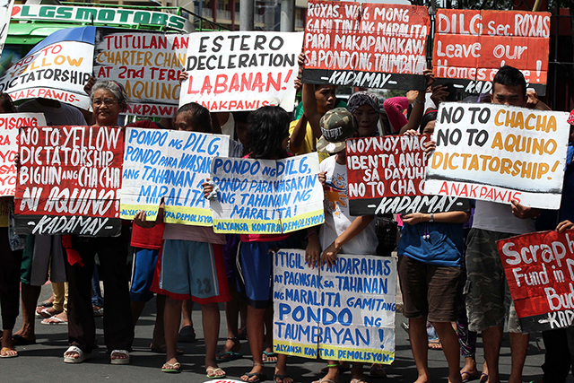 Approving economic 'Cha-cha' is 'national betrayal' – Bayan | GMA News ...