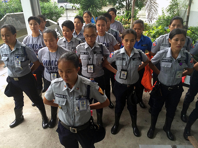MMDA deploys women traffic enforcers, more expected from other agencies ...