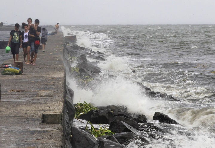 Typhoon Luis: Quick Links | GMA News Online