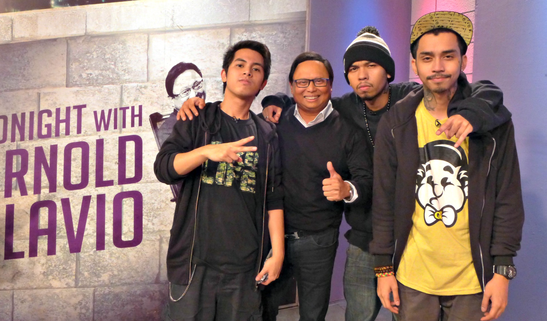 Abra, Loonie at Ron Henley, may maginoong rap battle sa 'TWAC' | GMA ...