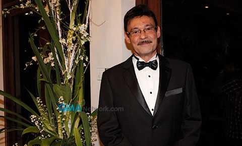 Mark Gil 'died peacefully in his sleep in the arms of his wife'