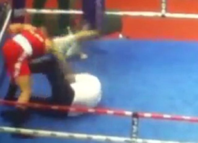 WATCH: Boxer attacks referee after losing fight | GMA News Online
