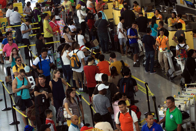 More X-ray machines installed to hasten airport queues | GMA News Online
