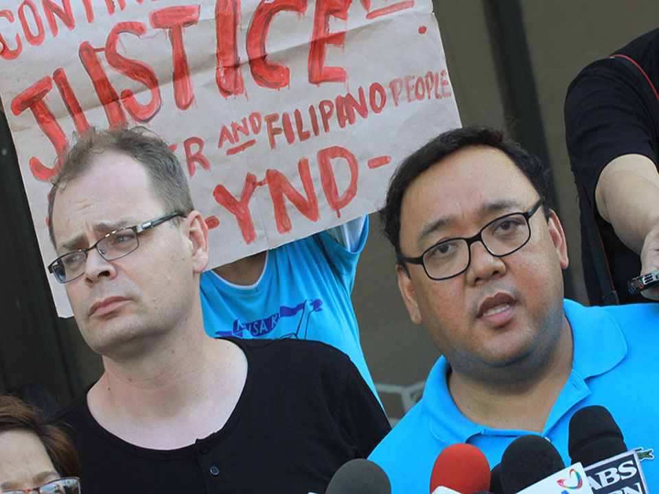 AFP files disbarment case vs. Laude’s lawyer | GMA News Online
