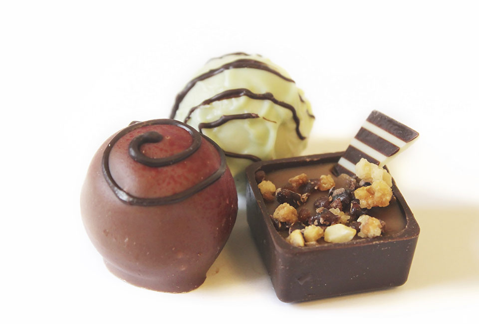 Chocolate-smelling fart? There's a pill for that | GMA News Online