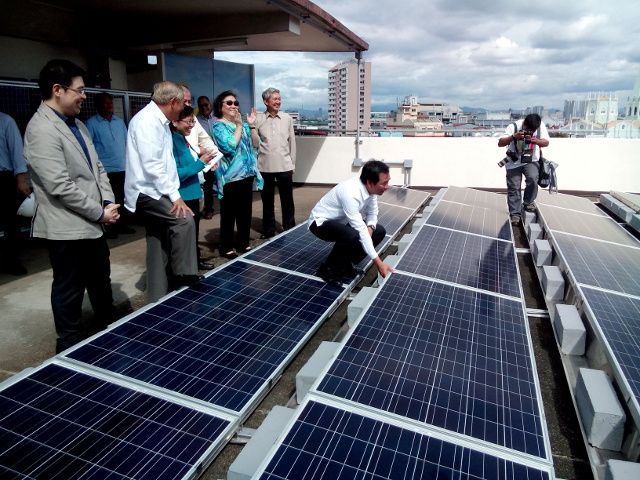 Solar Philippines to put up 100-MW solar projects by 2015 | GMA News Online
