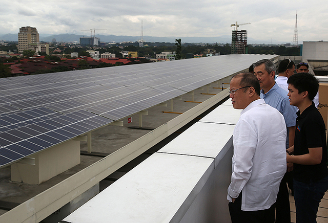 SM to install solar panels in more malls in 2015 | GMA News Online