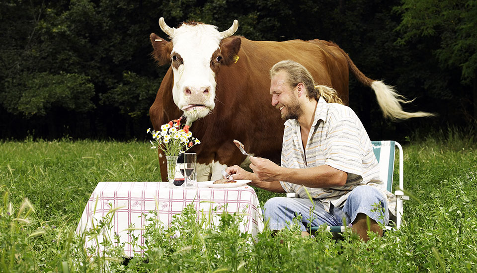 Eating less beef key to meeting EU climate targets – study | GMA News ...