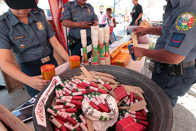 DOH issues first aid tips for firecracker injuries | GMA News Online